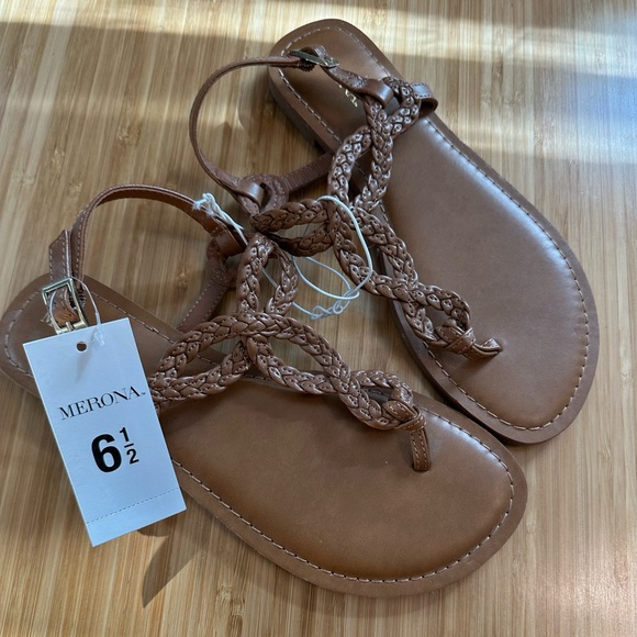 Merona | Shoes | Merona Sandals Size 65 | Poshmark